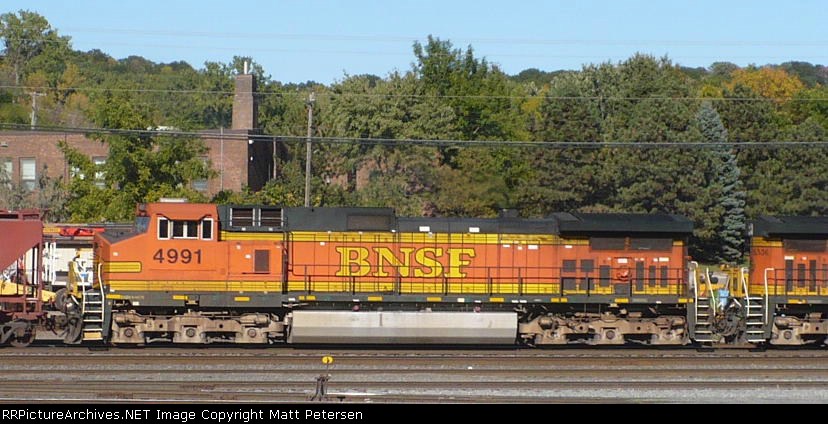 BNSF 4991